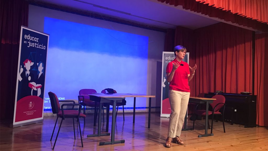 La magistrada María Alemán, elegida nueva jueza decana de Pamplona para ...